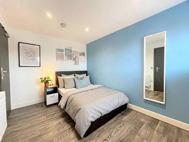 Room 3, Flat B, Star Road, Peterborough PE1, Room to rent, £600 pcm | PrimeLocation