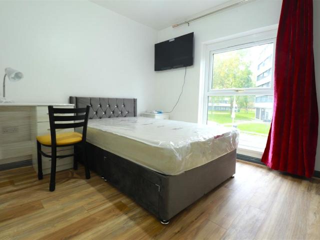 Room 3, Huntly Road, Birmingham B16, Room to rent, £595 pcm | PrimeLocation