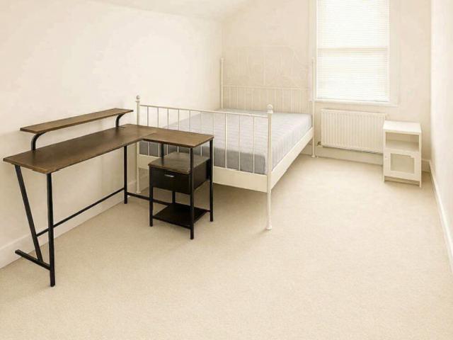Room 3, Northcote Road, Croydon, Property for rent