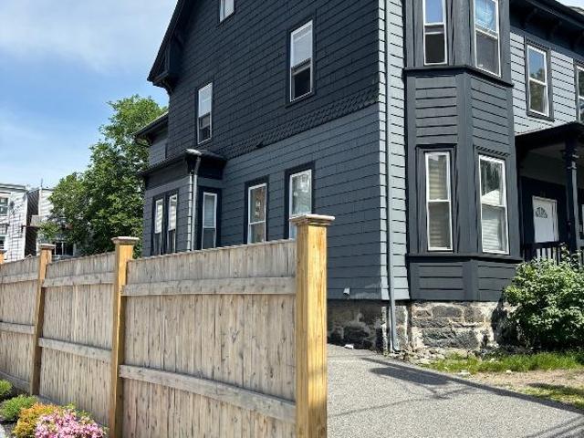 Room 3A in 8 Bed.5 Bath Allston House