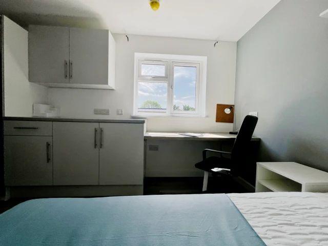 room 4