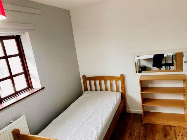 room 4
