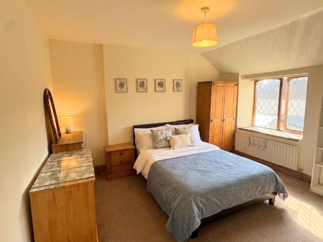 Room 4, 48 High Street S62, Room to rent, £433 pcm | PrimeLocation