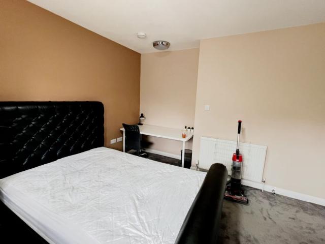 room 4