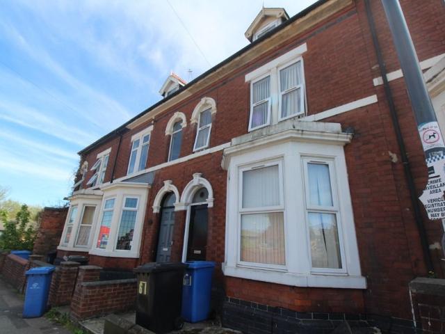 Room 4, 61 Mill Hill Lane, Derby, Derbyshire DE23, Room to rent, £385 pcm | PrimeLocation