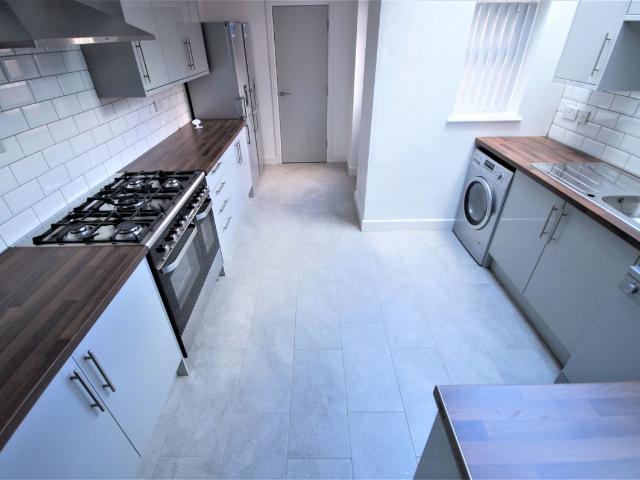 Room 4 Of 5, St. Margaret Road, Coventry CV1, Room to rent, £500 pcm | PrimeLocation