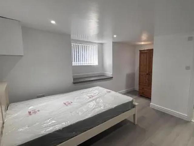 Room 4, Liverpool, Merseyside, L9 8by | 1 bed house for rent #166738290 | Rentberry