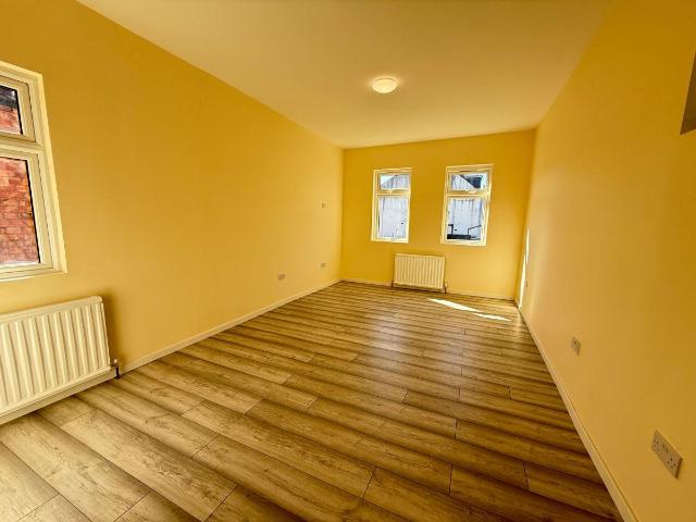 Room 4, Radnor Road HA1, Room to rent, £1,100 pcm | PrimeLocation