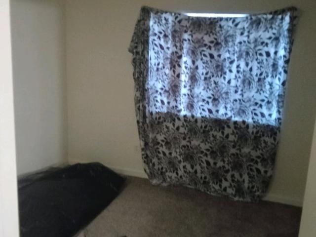 Room 4 rent $600/Mo