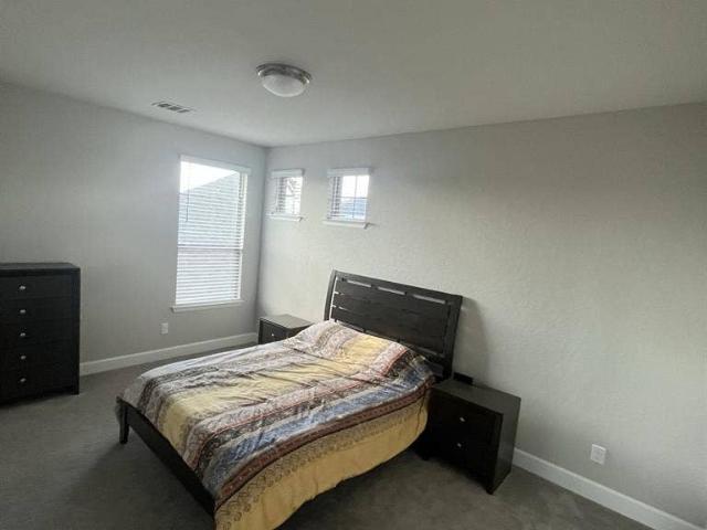 Room 4 rent