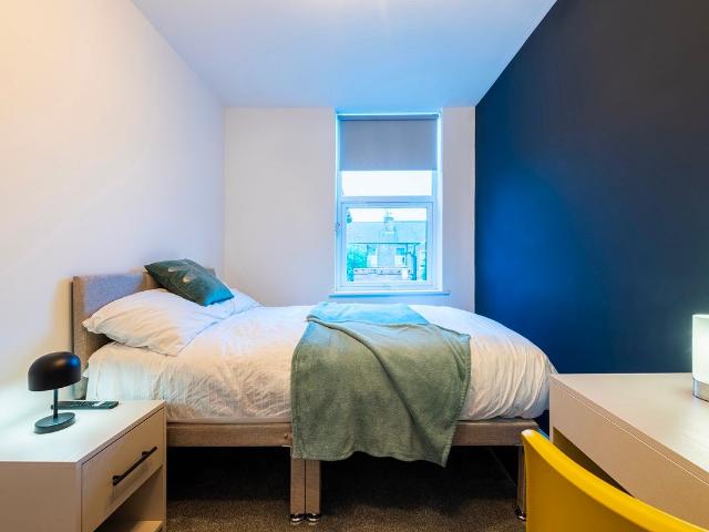 Room 4, Wolfa Street DE22, Room to rent, £500 pcm | PrimeLocation
