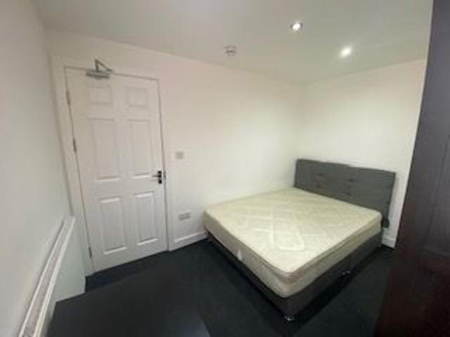 Room 4, Walsgrave Road, Coventry CV2, Room to rent, £525 pcm | PrimeLocation