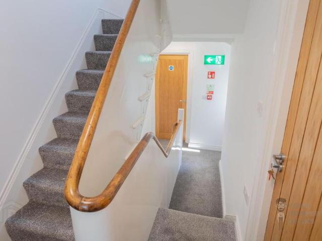 Room 5, 342 Woodstock Road, Belfast, BT6 9DP