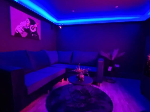 Room 5