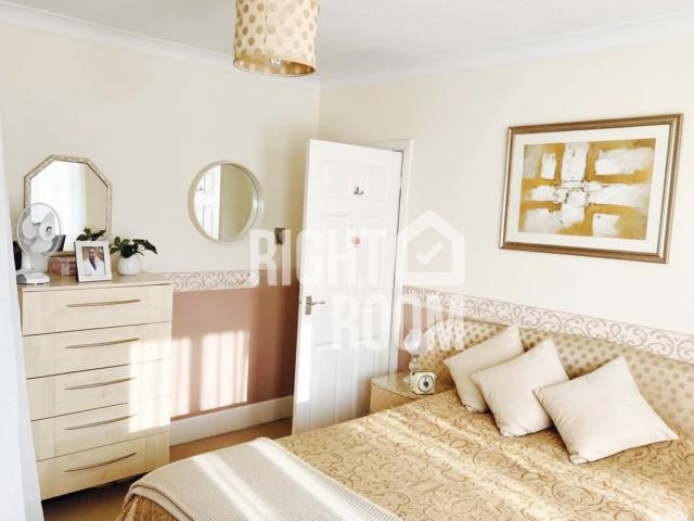 Room 5, Broadlands Road, Southampton SO17, Room to rent, £625 pcm | PrimeLocation