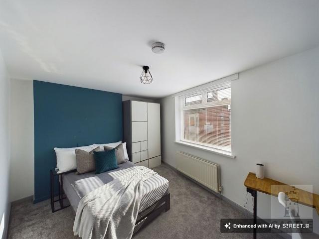 Room 5, Gresham Road TS1, 6 bed shared accommodation to rent, £425 pcm | PrimeLocation