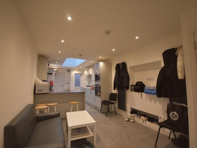 Room 5 of 5, Marlborough Road, Coventry