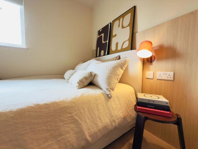 Room 5, Milton Road, Luton LU1, Room to rent, £700 pcm | PrimeLocation
