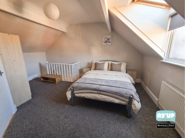 Room 6, 116 Milton Walk DN1, Room to rent, £520 pcm | PrimeLocation
