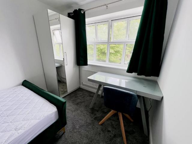 room 6