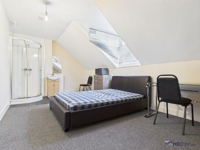 Room 6, Harley Street, Hull HU2, Room to rent, £430 pcm | PrimeLocation