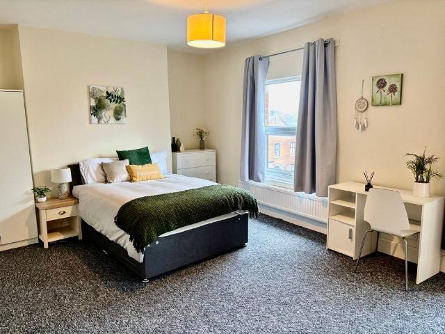 Room 6 – Hinckley Road, LE3 0TB
