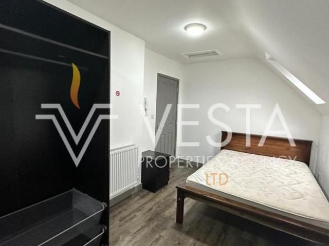 Room 7, St. Patricks Road, Coventry