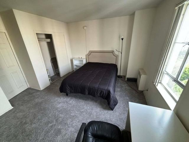 Room+bathroom available in Mid City / Miracle Mile