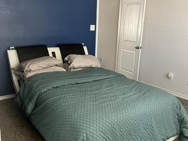 Roome for Rent