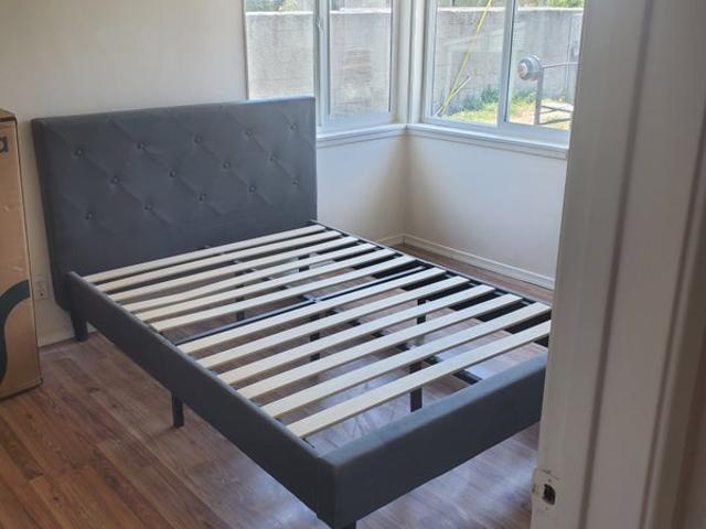 Roommate
