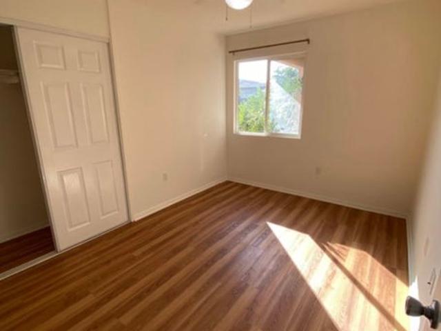 Roommate Wanted – 3BR Duplex in Clairemont, San Di