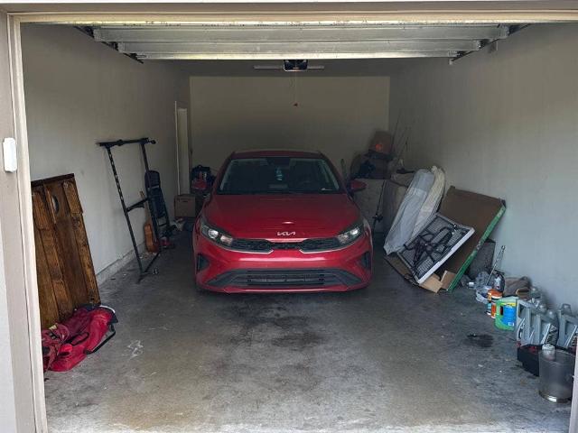 Roommate wanted