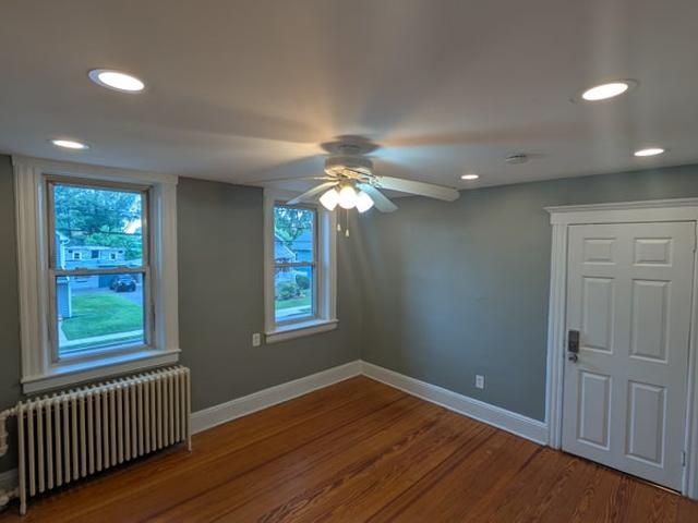 Roommate wanted  2 rooms in shared apartment