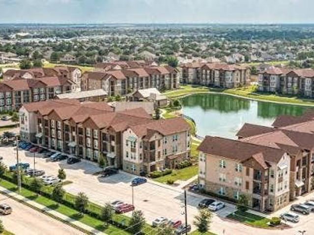 Roommate Wanted — 2BD/2BA in Katy