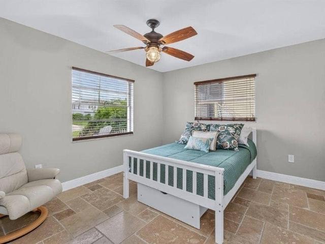 Roommate Wanted