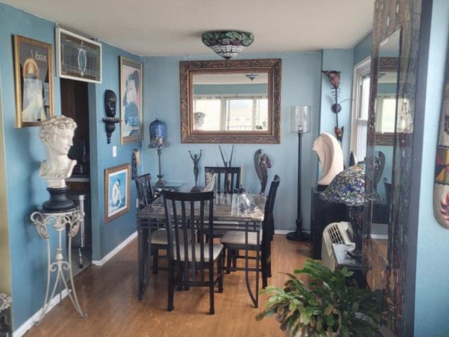 Roommate wanted for luxury apartment in Hoboken