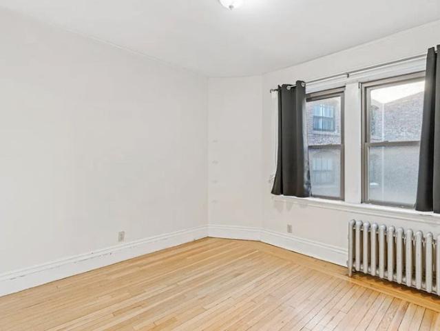 Roommate Wanted in Back Bay