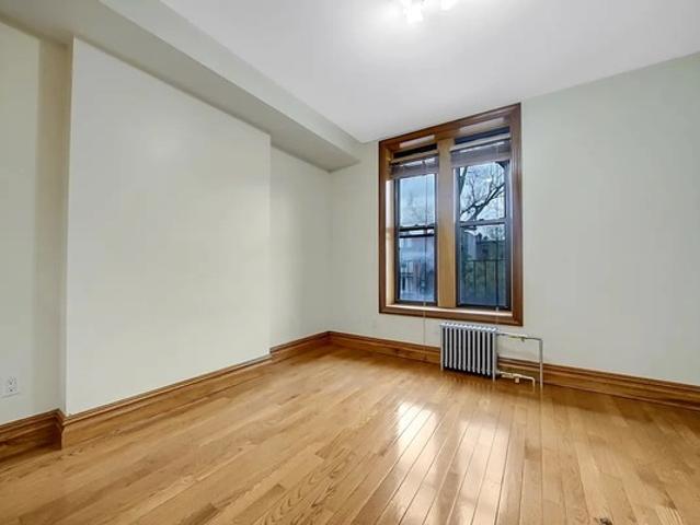 ROOMMATE WANTED IN GORGEOUS PARK SLOPE 2 BED / 1 BATH | AUGUST 1 MOVE IN | $3395 total / $1697.50 each per month