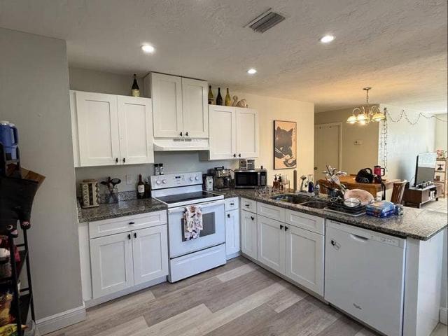 Roommate Wanted in Nokomis