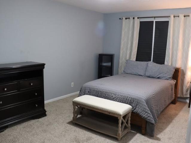 Roommate Wanted – Private Bedroom in Shared Condo
