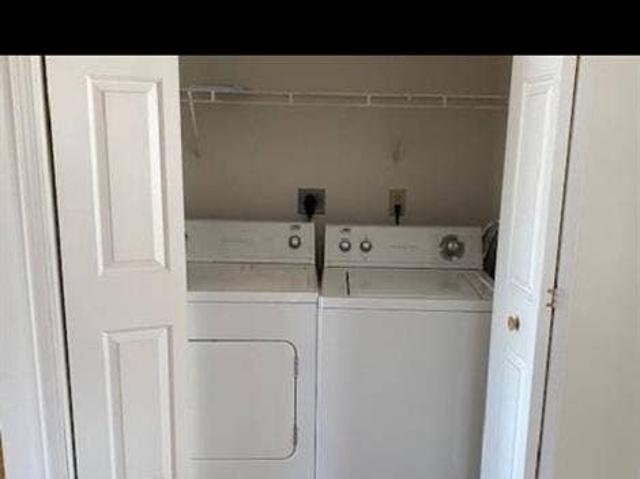 Roommate for 2 bedroom apartment