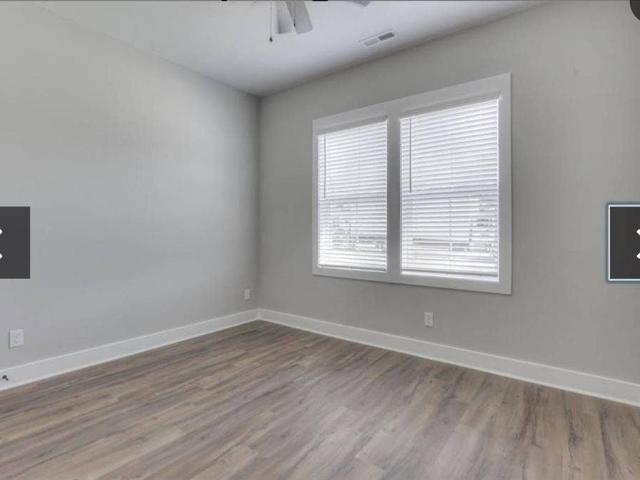 Roommate girlie needed asap!