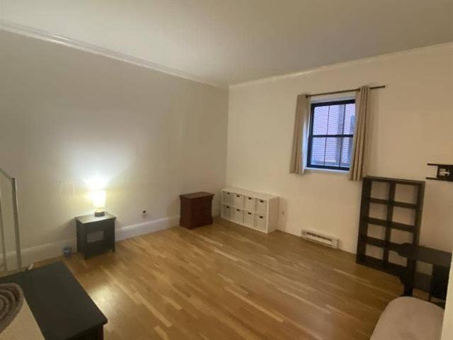 Roommate Needed For Sept. 1 Move In