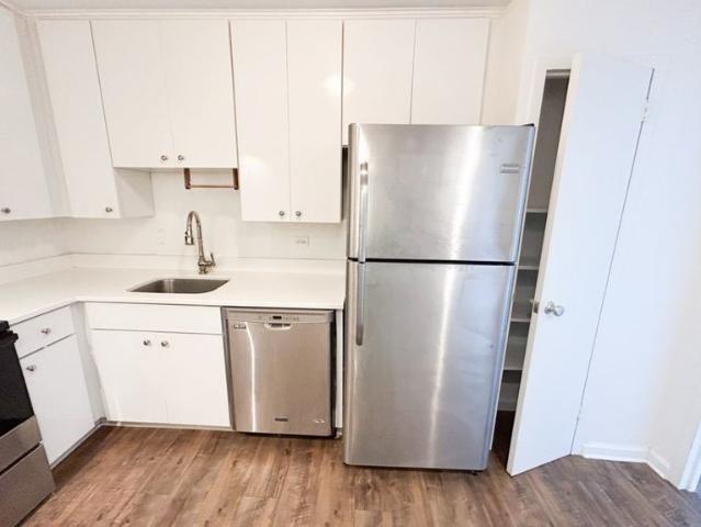 Roommate needed in 2B 2B apartment at West End