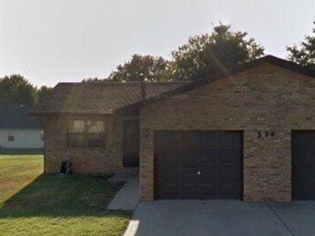 Roommate needed in Troy IL