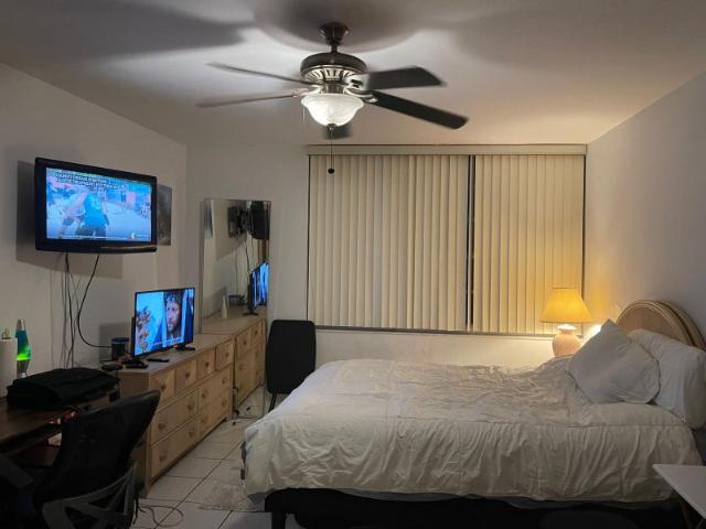 ROOMMATE SEARCH SOUTH BEACH