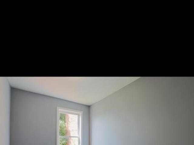 Roommates wanted