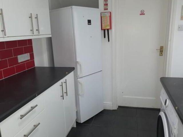 Room's To Let, 68 Tates Avenue, July Start Date, Belfast, BT9 7BY