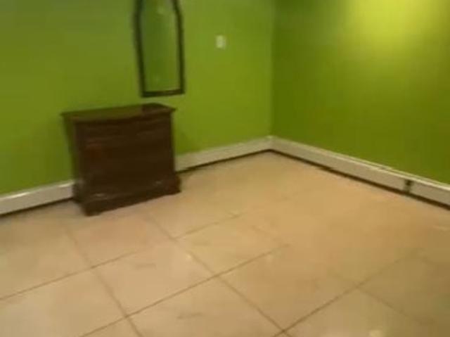 Rooms available for rent Queens area