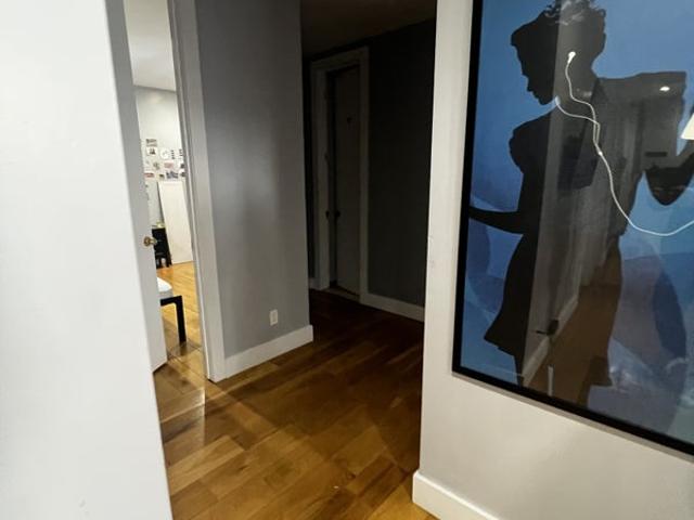 Rooms Available in a 5 bedroom apart